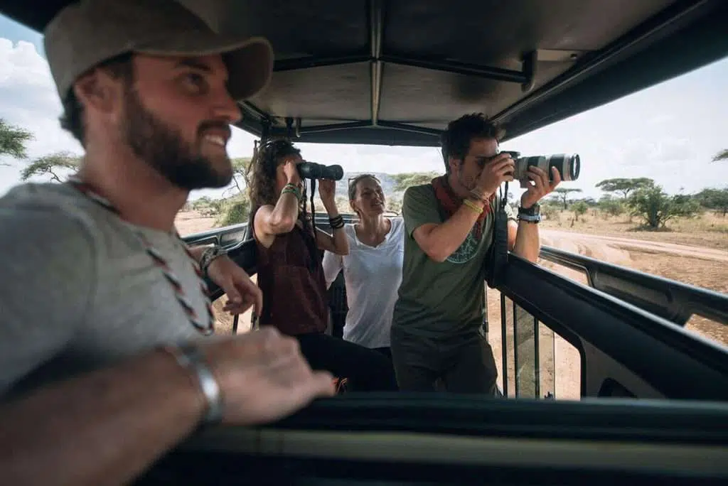 Your ultimate safari fashion show, from head to toe - Easy Travel