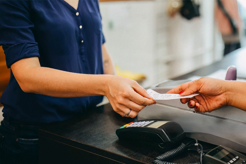 Money Tips for Traveling in Tanzania